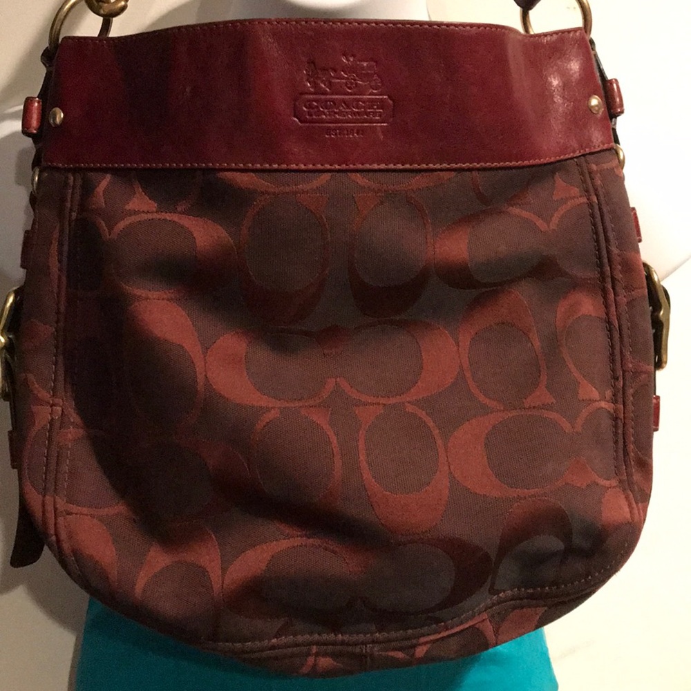 Coach Burgundy Bag - Gem